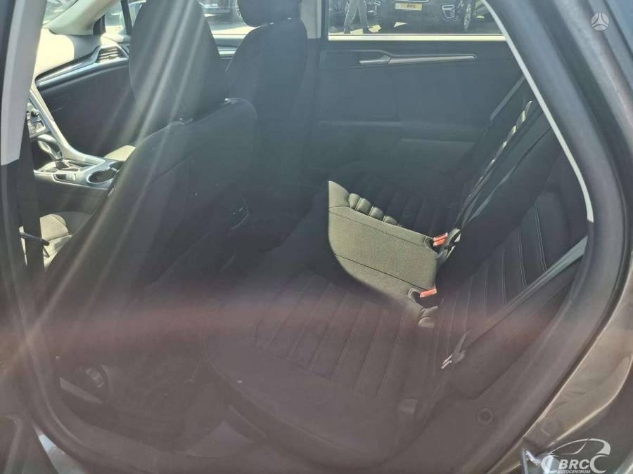 Pelēks Ford Mondeo 2019 Viļņa, ar dzinēja tilpumu 1.50 L un nobraukumu 41 tūkst. km par 12500 €, foto 11 vietnē AUTOMOTO.COM.LV