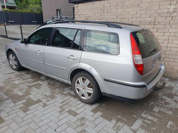 Grey Ford Mondeo 2001 in Kaunas, with an engine capacity of 1.80 L and mileage of 343 thousand km for 850 €, photo 6 on AUTOMOTO.COM.LV