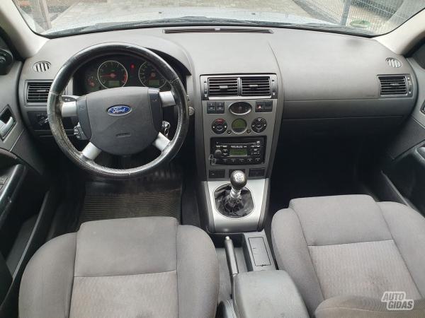 Pelēks Ford Mondeo 2001 Kauņa, ar dzinēja tilpumu 1.80 L un nobraukumu 343 tūkst. km par 750 €, foto 9 vietnē AUTOMOTO.COM.LV