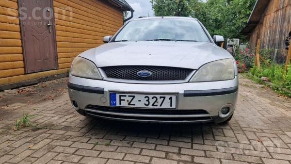 Pelēks Ford Mondeo 2002 Rīga, ar dzinēja tilpumu 2.00 L un nobraukumu 267 tūkst. km par 550 €, foto 2 vietnē AUTOMOTO.COM.LV
