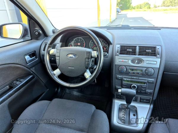 Pelēks Ford Mondeo 2004 Tallina, ar dzinēja tilpumu 2.00 L un nobraukumu 323 tūkst. km par 890 €, foto 5 vietnē AUTOMOTO.COM.LV