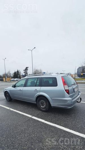 Grey Ford Mondeo 2005 in Riga, with an engine capacity of 2.20 L and mileage of 286 thousand km for 600 €, photo 4 on AUTOMOTO.COM.LV