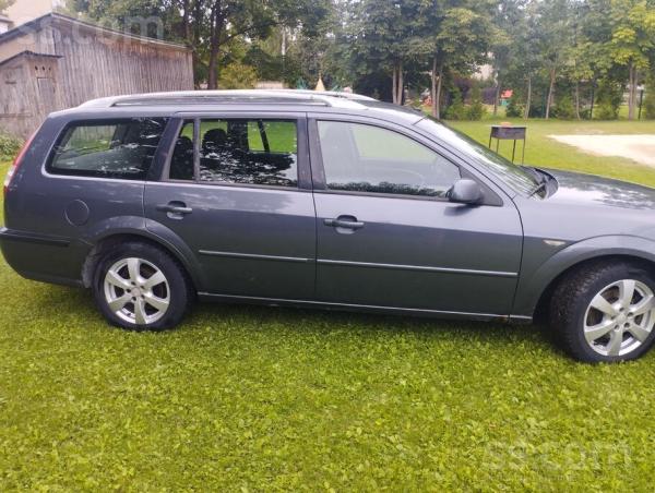 Grey Ford Mondeo 2005 in Ludza, with an engine capacity of 2.00 L and mileage of 334 thousand km for 350 €, photo 3 on AUTOMOTO.COM.LV