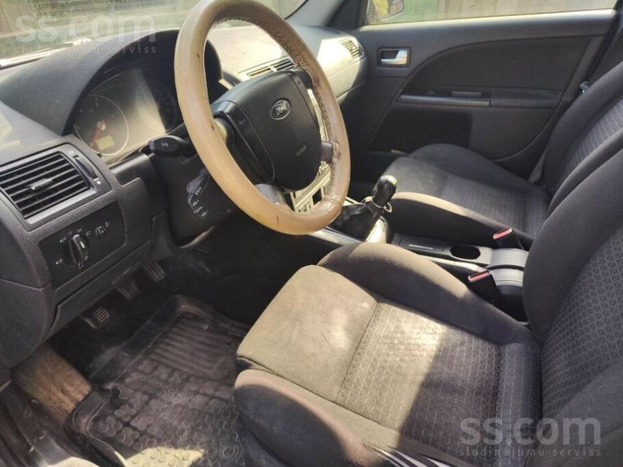 Grey Ford Mondeo 2005 in Kraslava, with an engine capacity of 2.00 L and mileage of 295 thousand km for 800 €, photo 7 on AUTOMOTO.COM.LV