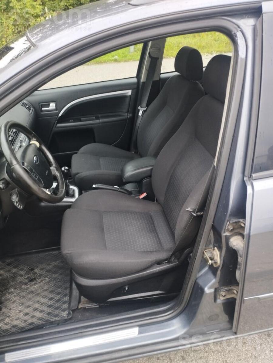 Grey Ford Mondeo 2005 in Ludza, with an engine capacity of 2.00 L and mileage of 345 thousand km for 1000 €, photo 16 on AUTOMOTO.COM.LV