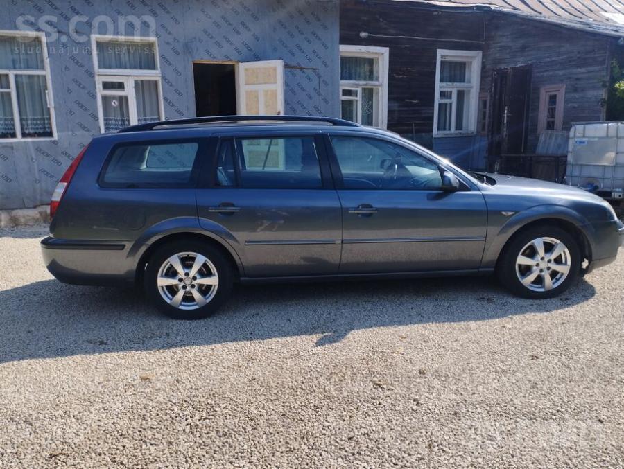 Pelēks Ford Mondeo 2005 Ludza, ar dzinēja tilpumu 2.00 L un nobraukumu 345 tūkst. km par 1000 €, foto 7 vietnē AUTOMOTO.COM.LV