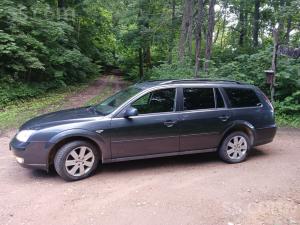 Pelēks Ford Mondeo 2006 Jēkabpils, ar dzinēja tilpumu 2.00 L un nobraukumu 359 tūkst. km par 1200 €, foto 6 vietnē AUTOMOTO.COM.LV