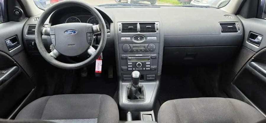 Pelēks Ford Mondeo 2006 Valmiera, ar dzinēja tilpumu 2.00 L un nobraukumu 324 tūkst. km par 1100 €, foto 8 vietnē AUTOMOTO.COM.LV