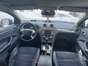Pelēks Ford Mondeo 2007 Tartu, ar dzinēja tilpumu 2.00 L un nobraukumu 0 tūkst. km par 3200 €, foto 8 vietnē AUTOMOTO.COM.LV