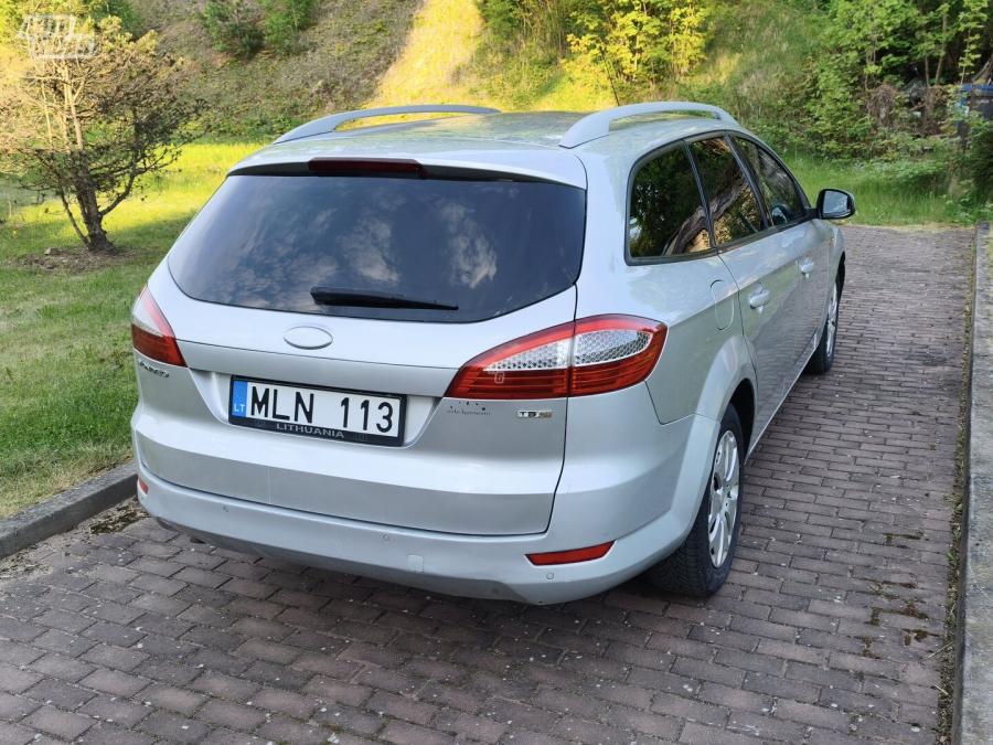 Pelēks Ford Mondeo 2007 Alīta, ar dzinēja tilpumu 2.00 L un nobraukumu 433 tūkst. km par 1650 €, foto 10 vietnē AUTOMOTO.COM.LV