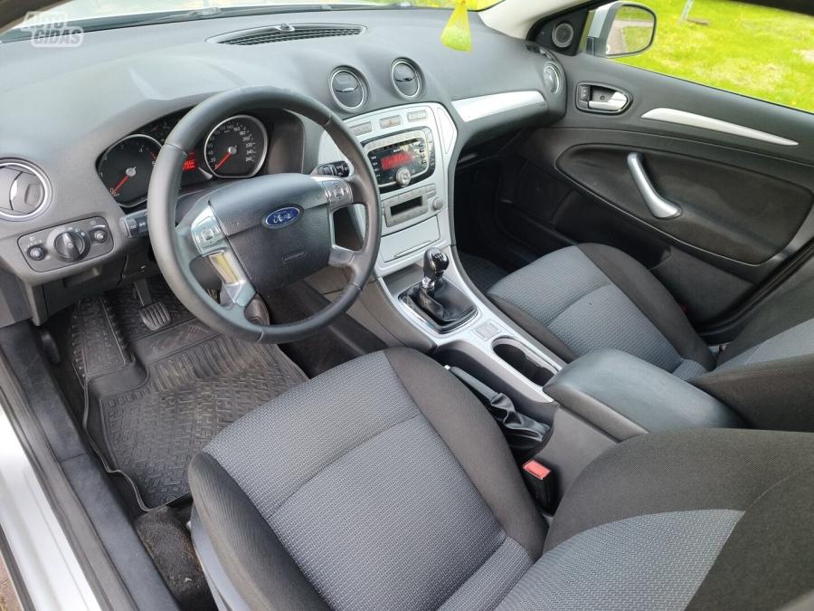 Grey Ford Mondeo 2007 in Alytus, with an engine capacity of 2.00 L and mileage of 433 thousand km for 1600 €, photo 17 on AUTOMOTO.COM.LV