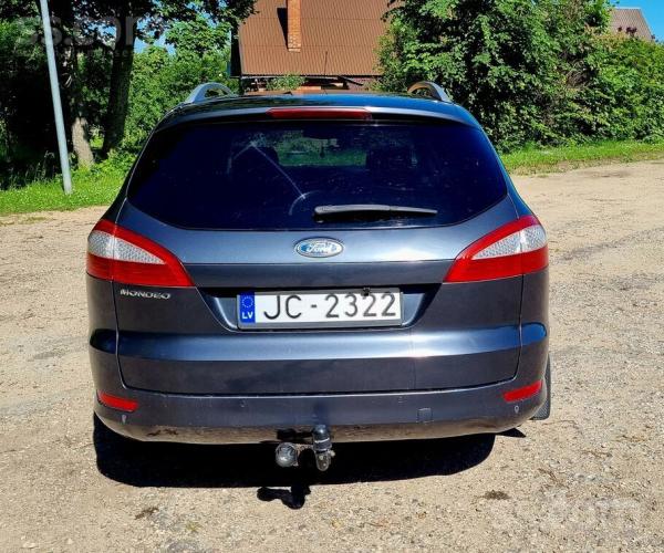 Pelēks Ford Mondeo 2007 Preiļi, ar dzinēja tilpumu 1.80 L un nobraukumu 304 tūkst. km par 1900 €, foto 4 vietnē AUTOMOTO.COM.LV