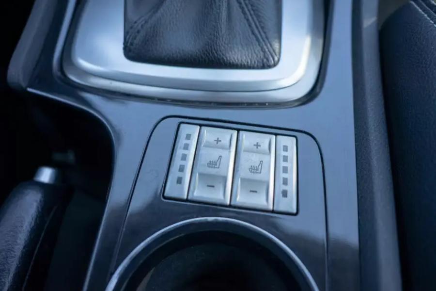 Grey Ford Mondeo 2007 in Liepaja, with an engine capacity of 2.00 L and mileage of 347 thousand km for 3600 €, photo 19 on AUTOMOTO.COM.LV