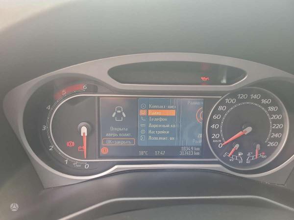 Grey Ford Mondeo 2007 in Vilnius, with an engine capacity of 2.00 L and mileage of 318 thousand km for 1200 €, photo 7 on AUTOMOTO.COM.LV