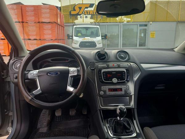 Grey Ford Mondeo 2007 in Vilnius, with an engine capacity of 2.00 L and mileage of 318 thousand km for 1200 €, photo 8 on AUTOMOTO.COM.LV