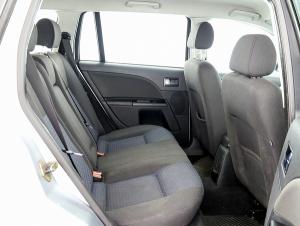 Pelēks Ford Mondeo 2007 Tallina, ar dzinēja tilpumu 2.00 L un nobraukumu 486 tūkst. km par 499 €, foto 8 vietnē AUTOMOTO.COM.LV