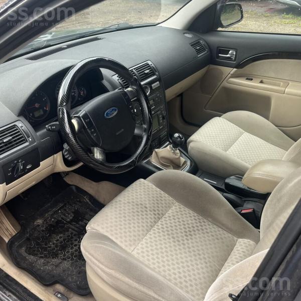 Pelēks Ford Mondeo 2007 Rīga, ar dzinēja tilpumu 2.00 L un nobraukumu 280 tūkst. km par 750 €, foto 6 vietnē AUTOMOTO.COM.LV