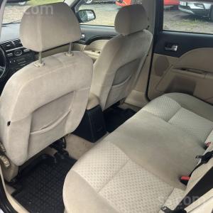 Pelēks Ford Mondeo 2007 Rīga, ar dzinēja tilpumu 2.00 L un nobraukumu 280 tūkst. km par 750 €, foto 8 vietnē AUTOMOTO.COM.LV