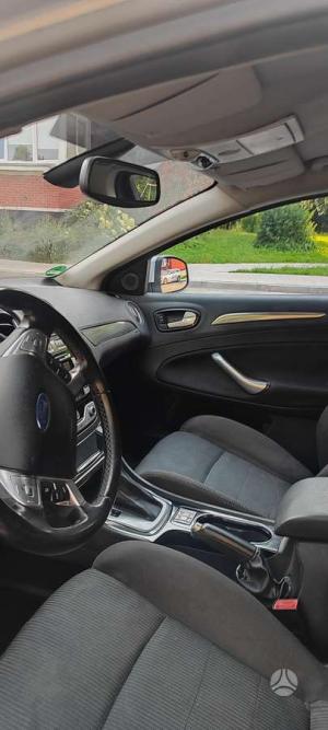 Grey Ford Mondeo 2007 in Vilnius, with an engine capacity of 2.00 L and mileage of 313 thousand km for 2650 €, photo 10 on AUTOMOTO.COM.LV