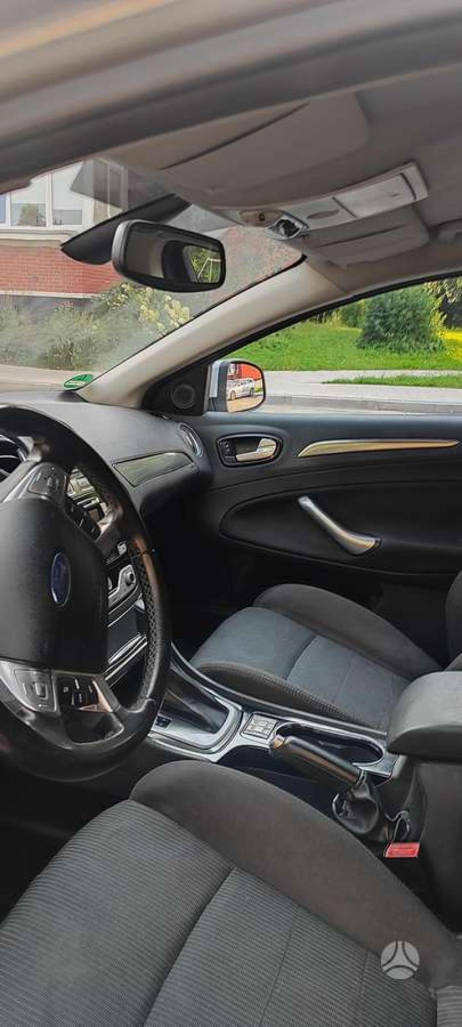 Grey Ford Mondeo 2007 in Vilnius, with an engine capacity of 2.00 L and mileage of 313 thousand km for 2650 €, photo 10 on AUTOMOTO.COM.LV