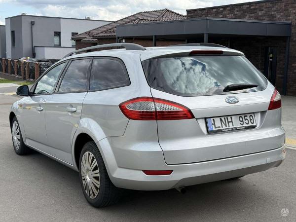Pelēks Ford Mondeo 2007 Viļņa, ar dzinēja tilpumu 1.75 L un nobraukumu 322 tūkst. km par 1250 €, foto 7 vietnē AUTOMOTO.COM.LV