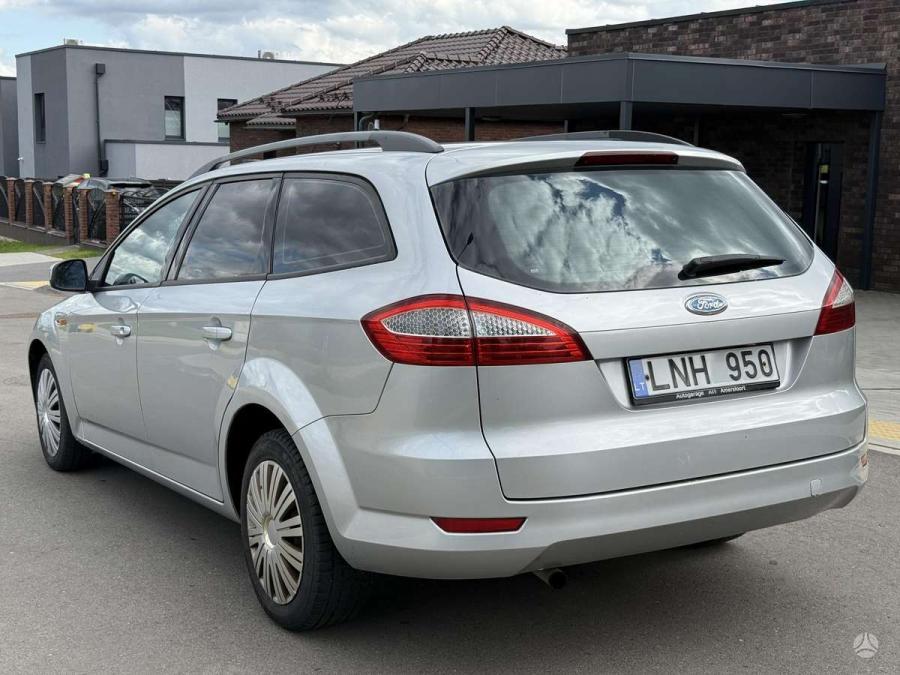 Grey Ford Mondeo 2007 in Vilnius, with an engine capacity of 1.75 L and mileage of 322 thousand km for 1250 €, photo 8 on AUTOMOTO.COM.LV