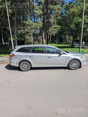 Grey Ford Mondeo 2007 in Riga, with an engine capacity of 1.80 L and mileage of 273 thousand km for 3000 €, photo 8 on AUTOMOTO.COM.LV
