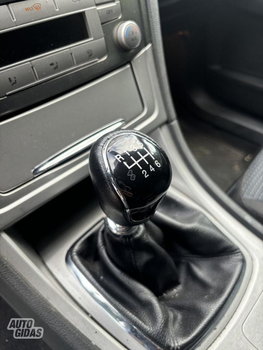 Pelēks Ford Mondeo 2007 Viļņa, ar dzinēja tilpumu 1.80 L un nobraukumu 364 tūkst. km par 1150 €, foto 13 vietnē AUTOMOTO.COM.LV