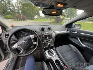 Pelēks Ford Mondeo 2007 Jūrmala, ar dzinēja tilpumu 2.00 L un nobraukumu 0 tūkst. km par 2650 €, foto 10 vietnē AUTOMOTO.COM.LV