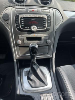 Pelēks Ford Mondeo 2007 Jūrmala, ar dzinēja tilpumu 2.00 L un nobraukumu 0 tūkst. km par 2650 €, foto 11 vietnē AUTOMOTO.COM.LV