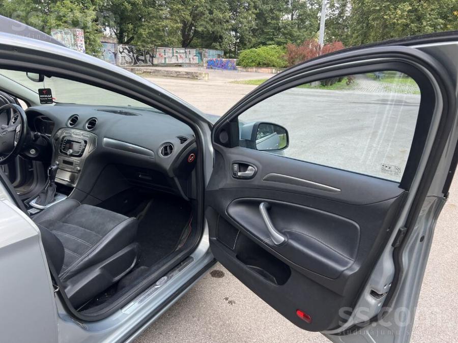 Pelēks Ford Mondeo 2007 Jūrmala, ar dzinēja tilpumu 2.00 L un nobraukumu 0 tūkst. km par 2650 €, foto 13 vietnē AUTOMOTO.COM.LV