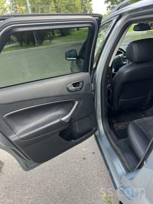 Pelēks Ford Mondeo 2007 Jūrmala, ar dzinēja tilpumu 2.00 L un nobraukumu 0 tūkst. km par 2650 €, foto 15 vietnē AUTOMOTO.COM.LV