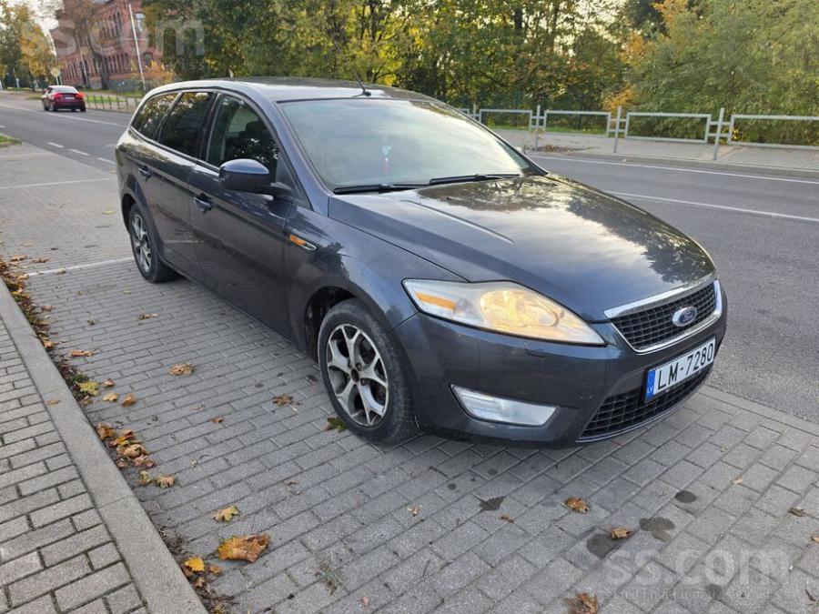 Pelēks Ford Mondeo 2007 Daugavpils, ar dzinēja tilpumu 1.80 L un nobraukumu 0 tūkst. km par 1250 €, foto 3 vietnē AUTOMOTO.COM.LV