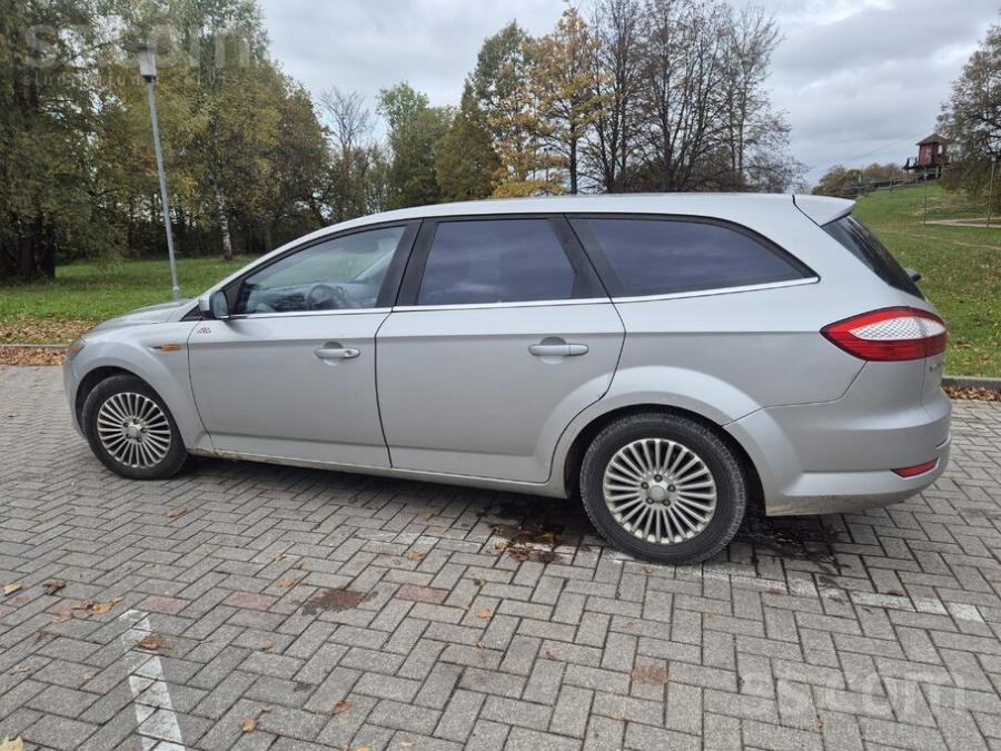 Grey Ford Mondeo 2007 in Riga, with an engine capacity of 2.00 L and mileage of 279 thousand km for 1750 €, photo 3 on AUTOMOTO.COM.LV