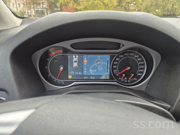 Pelēks Ford Mondeo 2007 Rīga, ar dzinēja tilpumu 2.00 L un nobraukumu 279 tūkst. km par 1750 €, foto 5 vietnē AUTOMOTO.COM.LV
