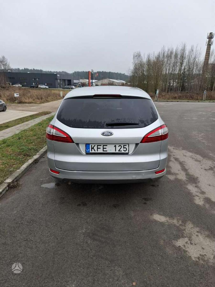 Pelēks Ford Mondeo 2008 Viļņa, ar dzinēja tilpumu 2.00 L un nobraukumu 354 tūkst. km par 2690 €, foto 3 vietnē AUTOMOTO.COM.LV