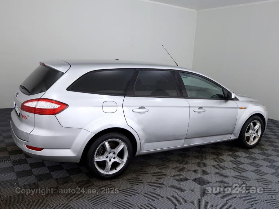 Pelēks Ford Mondeo 2008 Tallina, ar dzinēja tilpumu 2.00 L un nobraukumu 477 tūkst. km par 599 €, foto 3 vietnē AUTOMOTO.COM.LV