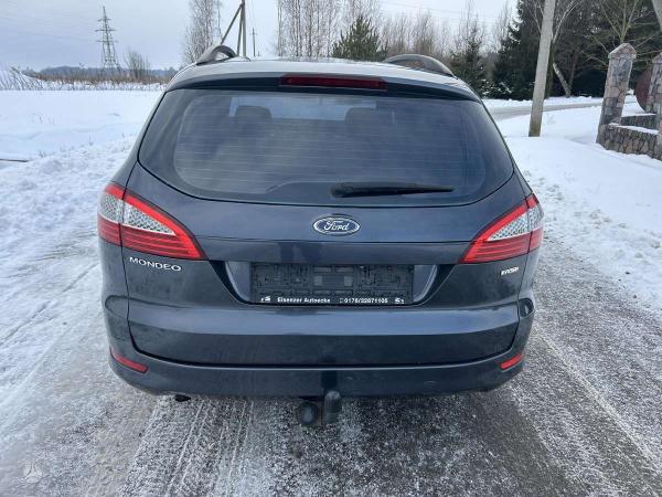 Grey Ford Mondeo 2008 in Panevezys, with an engine capacity of 2.00 L and mileage of 288 thousand km for 2699 €, photo 5 on AUTOMOTO.COM.LV