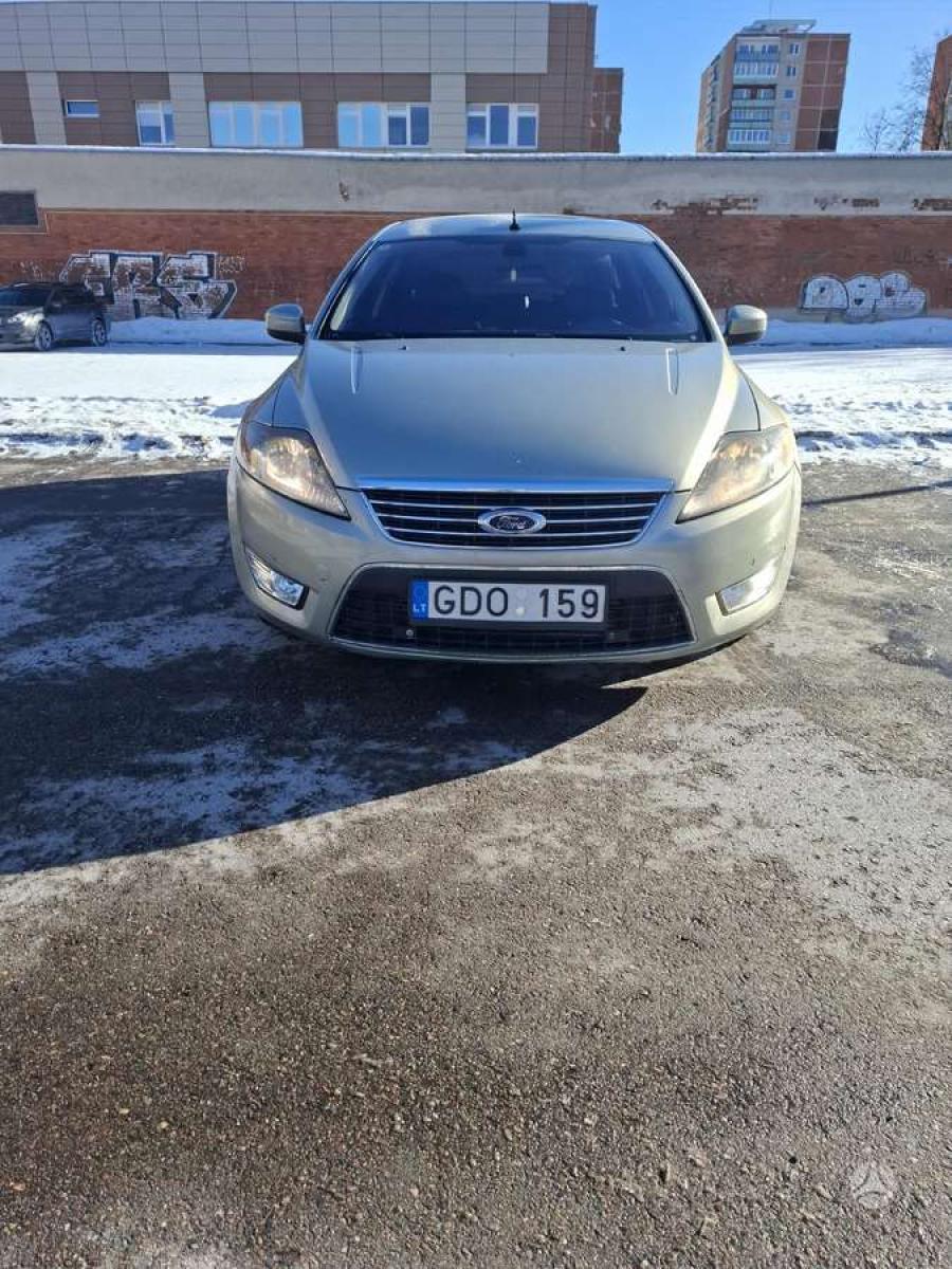 Grey Ford Mondeo 2008 in Vilnius, with an engine capacity of 2.00 L and mileage of 271 thousand km for 2500 €, photo 1 on AUTOMOTO.COM.LV