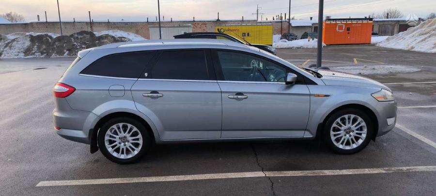 Pelēks Ford Mondeo 2008 Plungė, ar dzinēja tilpumu 2.00 L un nobraukumu 345 tūkst. km par 2000 €, foto 5 vietnē AUTOMOTO.COM.LV