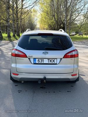 Pelēks Ford Mondeo 2008 Tallina, ar dzinēja tilpumu 2.00 L un nobraukumu 372 tūkst. km par 2500 €, foto 6 vietnē AUTOMOTO.COM.LV