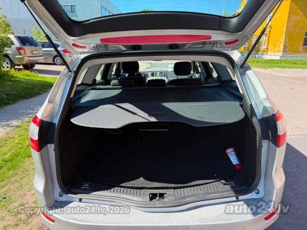 Pelēks Ford Mondeo 2008 Jehvi, ar dzinēja tilpumu 2.00 L un nobraukumu 276 tūkst. km par 1999 €, foto 9 vietnē AUTOMOTO.COM.LV