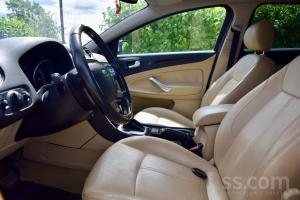 Pelēks Ford Mondeo 2008 Rīga, ar dzinēja tilpumu 2.00 L un nobraukumu 337 tūkst. km par 3200 €, foto 4 vietnē AUTOMOTO.COM.LV