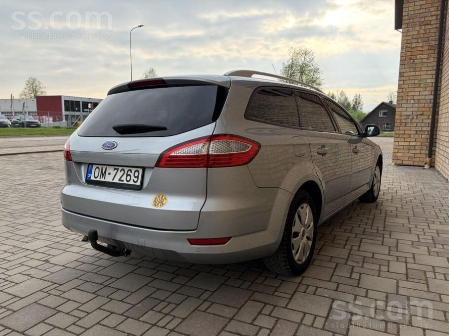 Pelēks Ford Mondeo 2008 Jelgava, ar dzinēja tilpumu 2.00 L un nobraukumu 0 tūkst. km par 2950 €, foto 5 vietnē AUTOMOTO.COM.LV