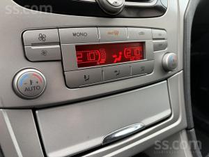 Pelēks Ford Mondeo 2008 Jelgava, ar dzinēja tilpumu 2.00 L un nobraukumu 0 tūkst. km par 2950 €, foto 12 vietnē AUTOMOTO.COM.LV
