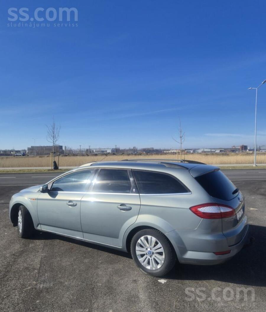 Pelēks Ford Mondeo 2008 Liepāja, ar dzinēja tilpumu 1.80 L un nobraukumu 300 tūkst. km par 2500 €, foto 3 vietnē AUTOMOTO.COM.LV