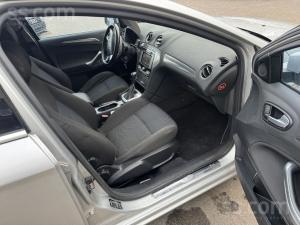Pelēks Ford Mondeo 2008 Rīga, ar dzinēja tilpumu 2.00 L un nobraukumu 206 tūkst. km par 3100 €, foto 18 vietnē AUTOMOTO.COM.LV