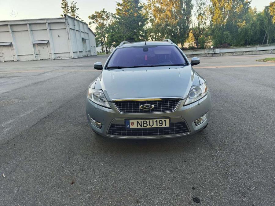 Pelēks Ford Mondeo 2008 Šauļi, ar dzinēja tilpumu 2.00 L un nobraukumu 305 tūkst. km par 2600 €, foto 1 vietnē AUTOMOTO.COM.LV