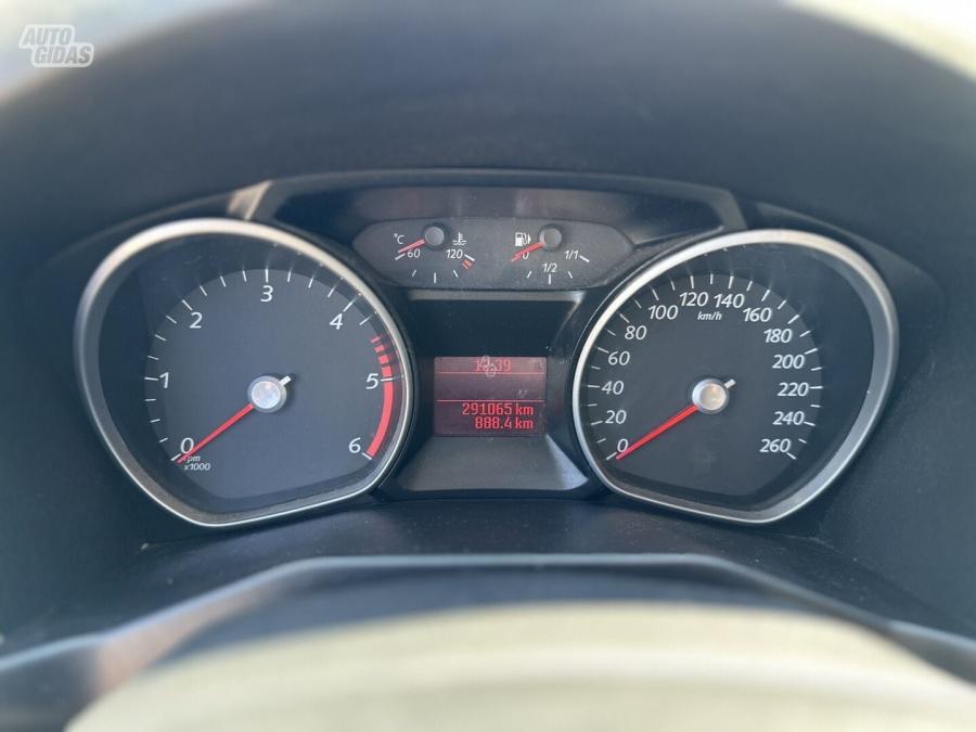 Grey Ford Mondeo 2008 in Kretinga, with an engine capacity of 2.00 L and mileage of 291 thousand km for 1500 €, photo 12 on AUTOMOTO.COM.LV