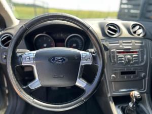 Grey Ford Mondeo 2008 in Kretinga, with an engine capacity of 2.00 L and mileage of 291 thousand km for 1500 €, photo 14 on AUTOMOTO.COM.LV